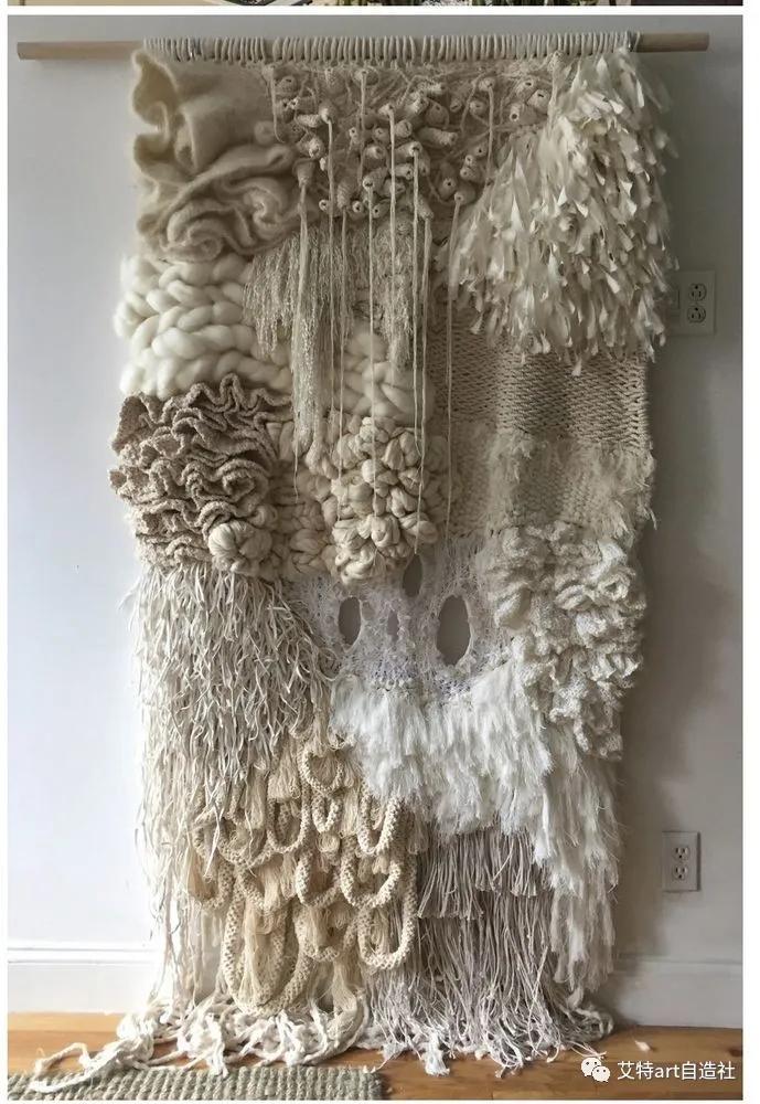 Eric Speer, a male artist who likes knitting wool - iNEWS