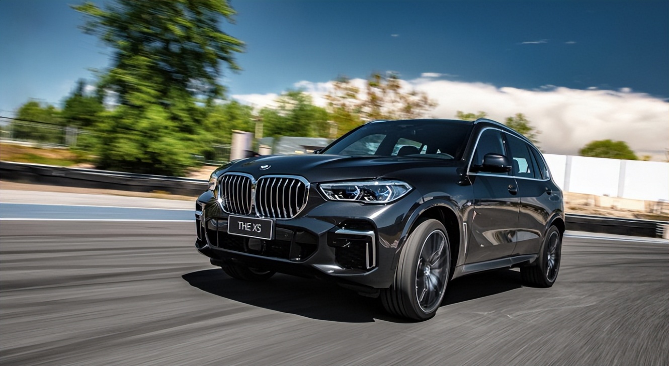 ES7 all-aluminum body + electric suction door + air suspension, you can buy X5 replacement ...