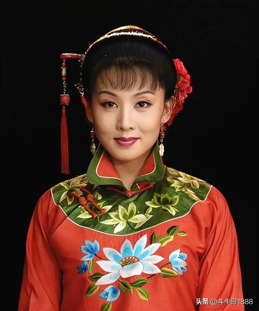 Interpret Huangmei Opera from multiple angles. After watching it, you ...