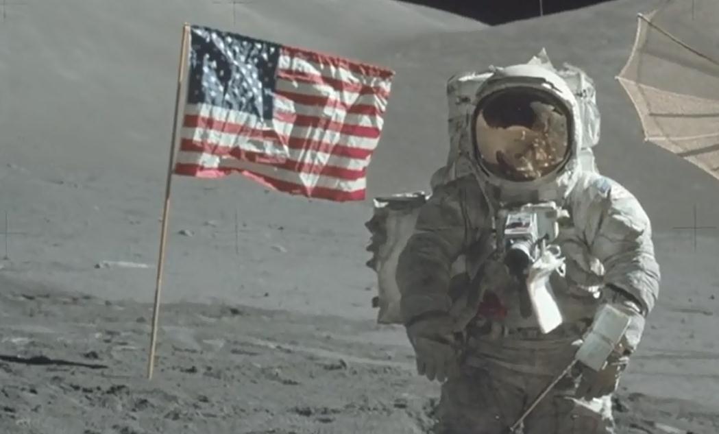 Is the US moon landing fake?A complete scam?These pictures say it all ...