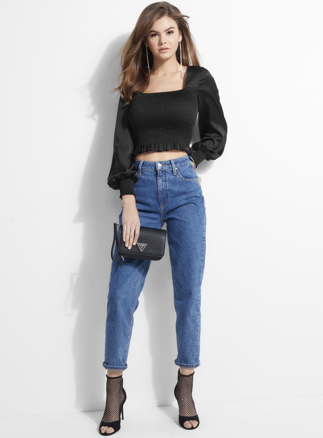 One of the most beautiful women in America - Ashley Twater - iNEWS