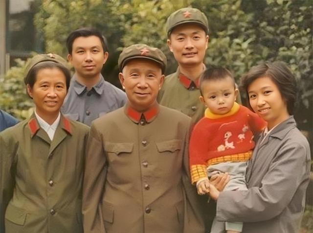 Chen Xiaolu: As the youngest son of Marshal Chen Yi, he should have had ...