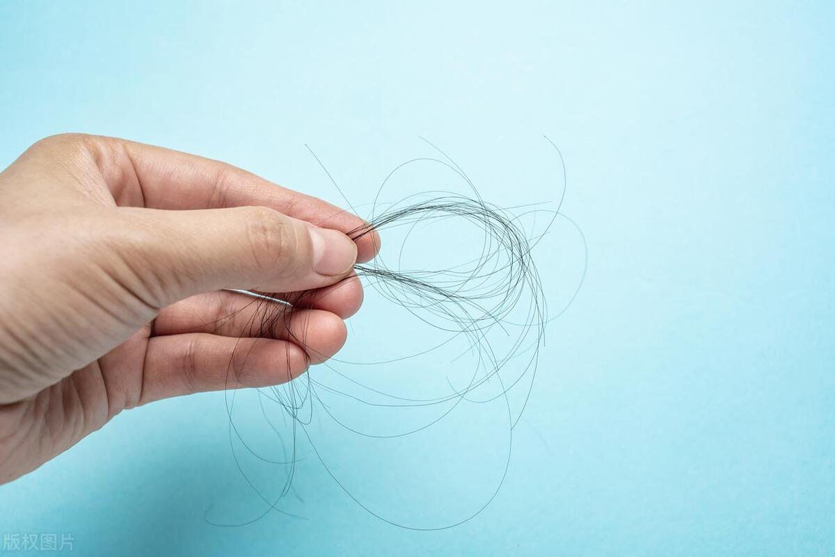 The hair in the private parts turns white, is it because the sexual ...