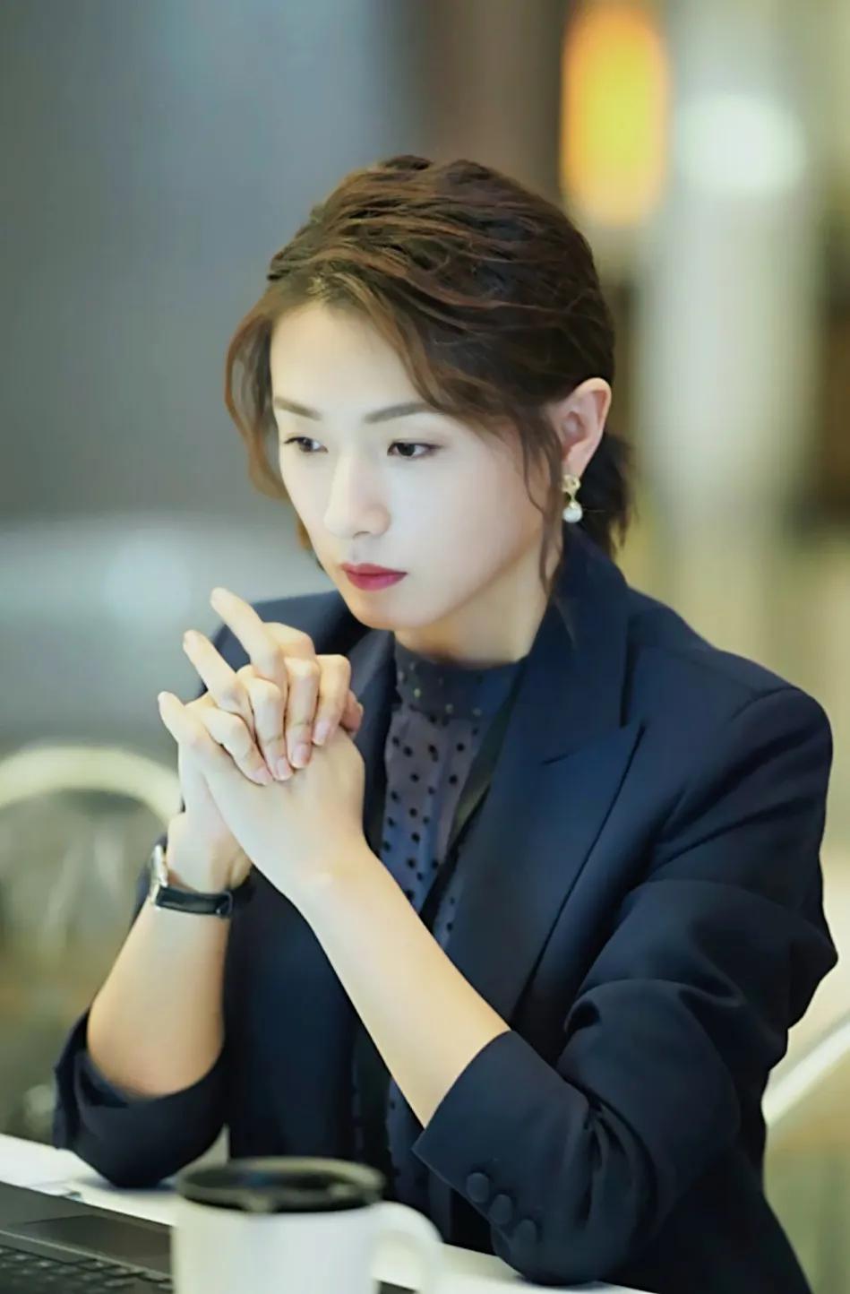 beautiful woman, wanxi - iNEWS
