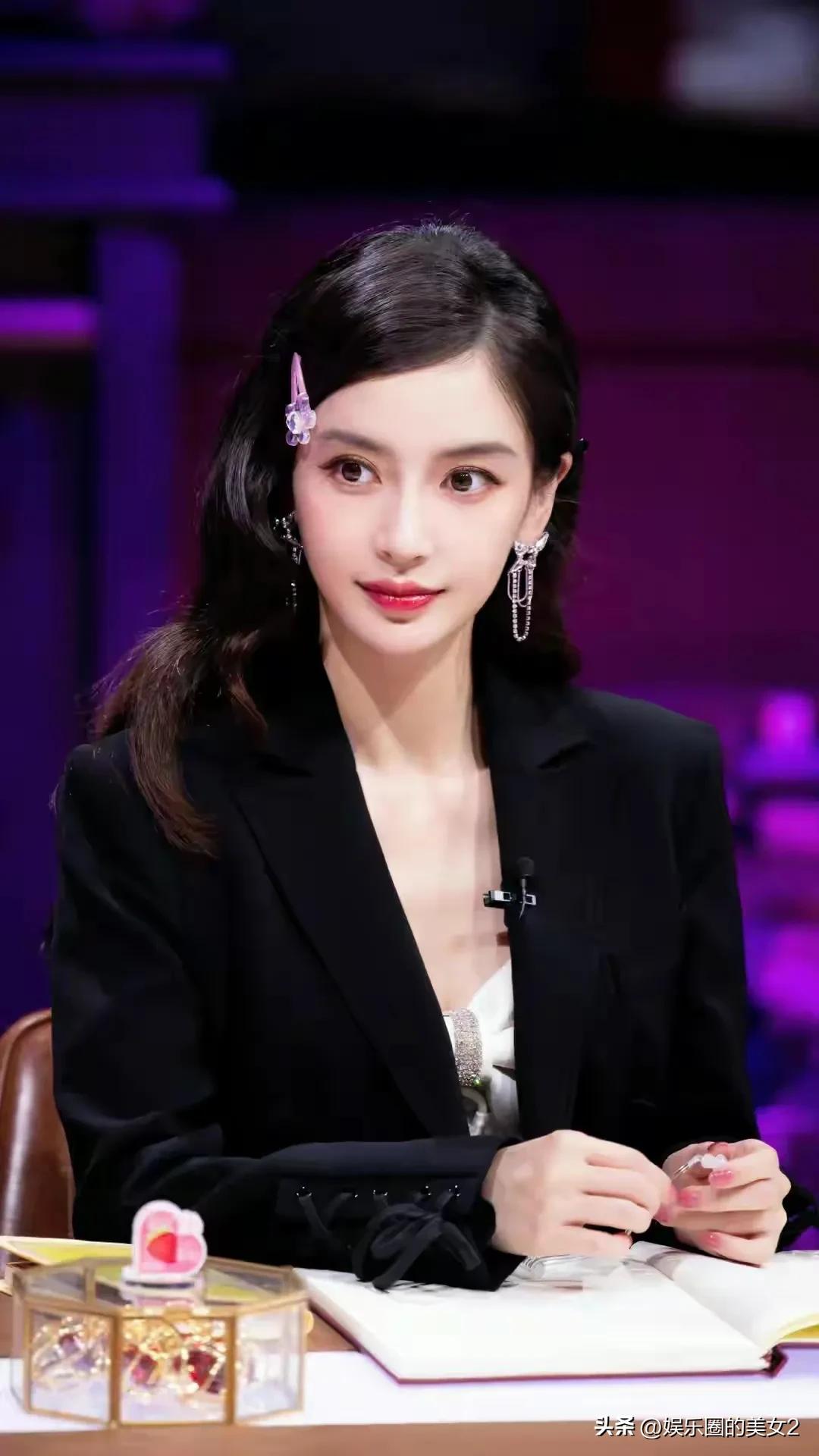 9 beautiful photos of Yang Ying, each frame is a collection - iNEWS
