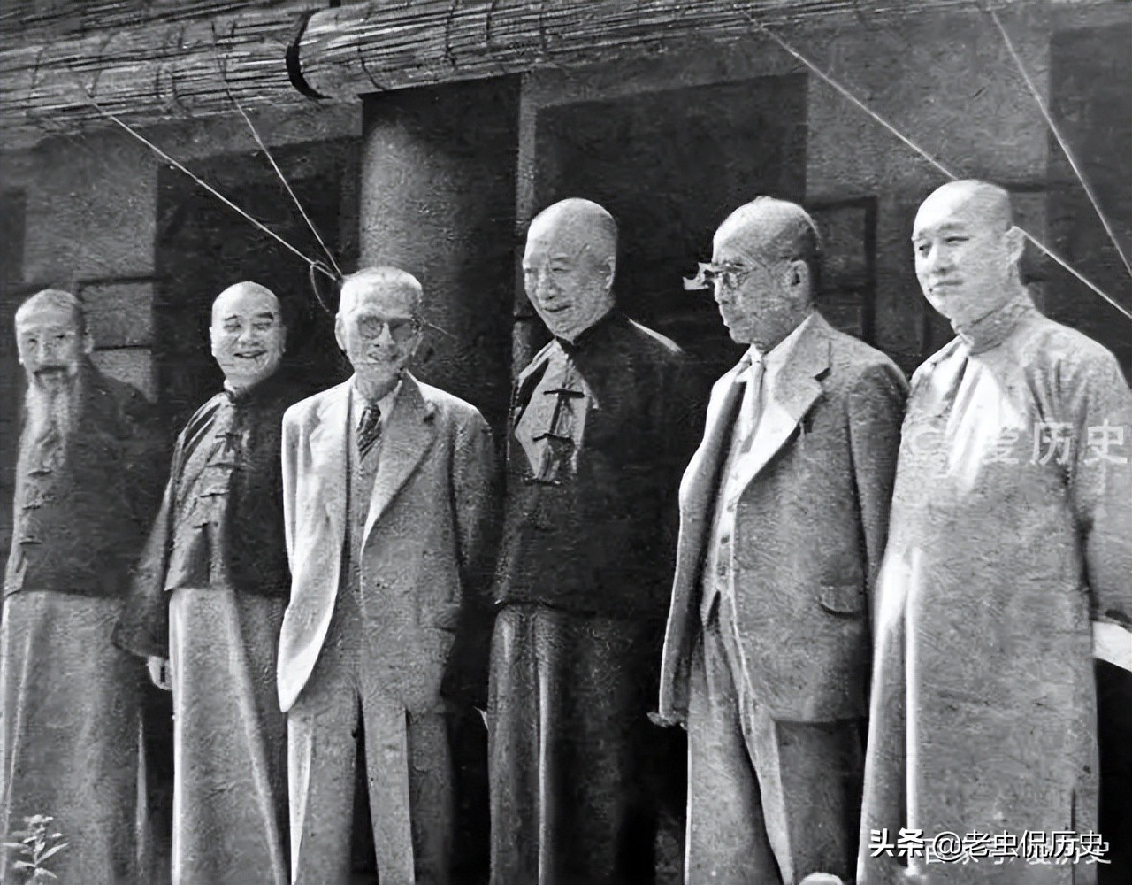 With a romantic nature, he married Xiao Feng and survived the ...