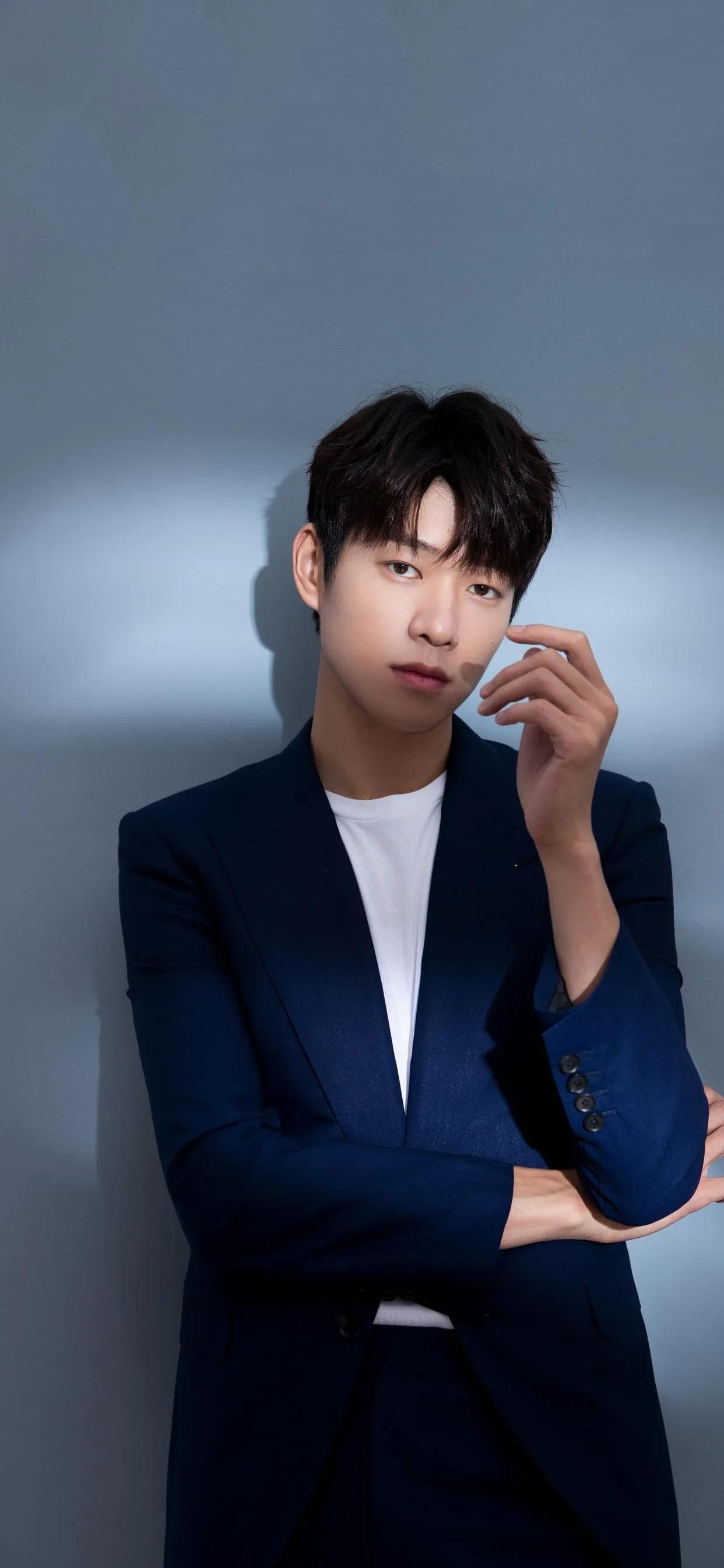 Daxun Wei??? - iMedia