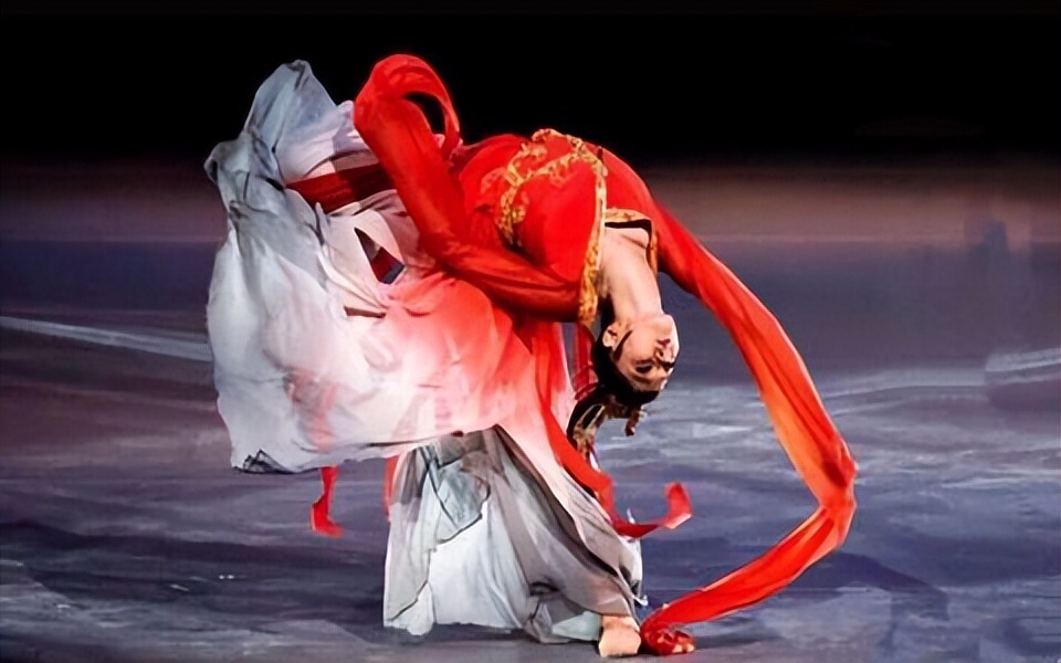 "Beautiful Dancer" Tang Shiyi: Who is better than Zhu Jiejing, who was ...