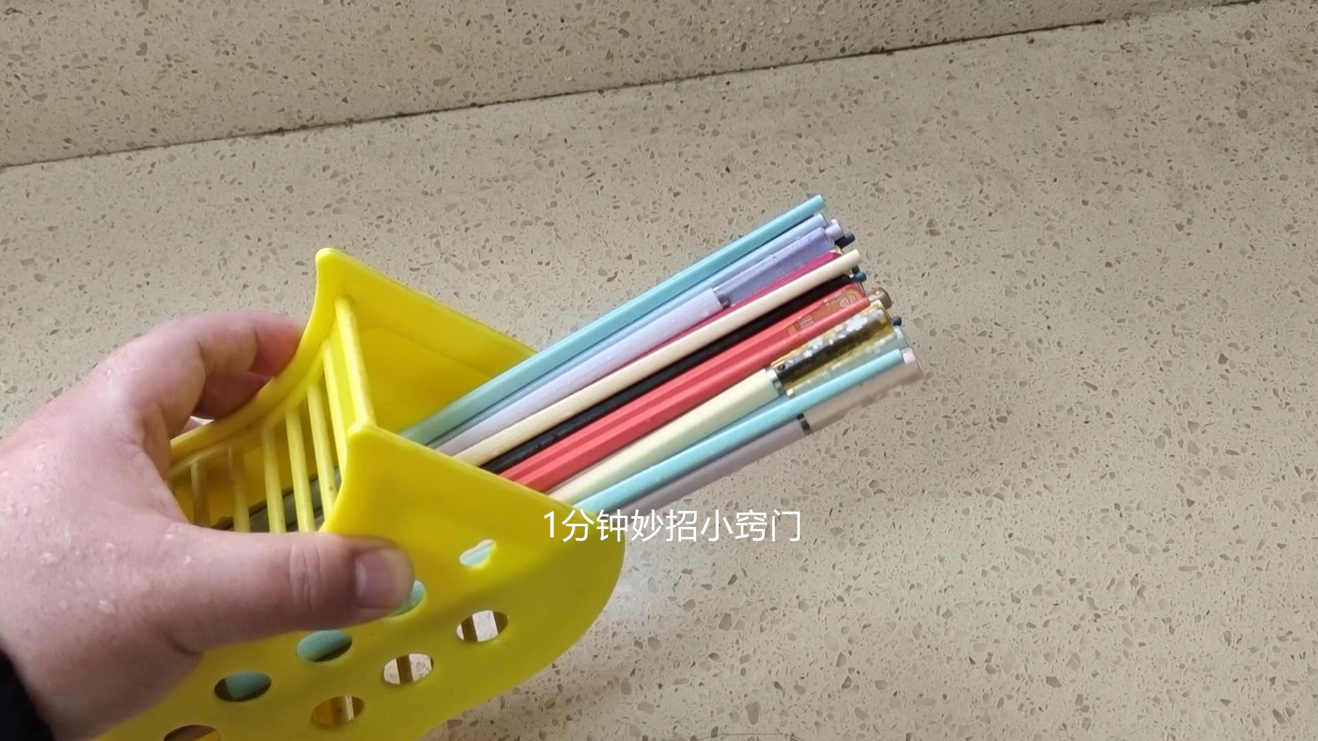Put the chopsticks up or down after washing, many families make ...