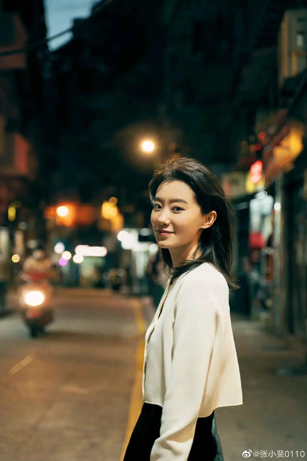 Hawick Lau, Yang Mi, Zhang Xiaofei, Huang Xiaoming, Wang Xiaofei, Wang Hedi, Wang Churan - iNEWS