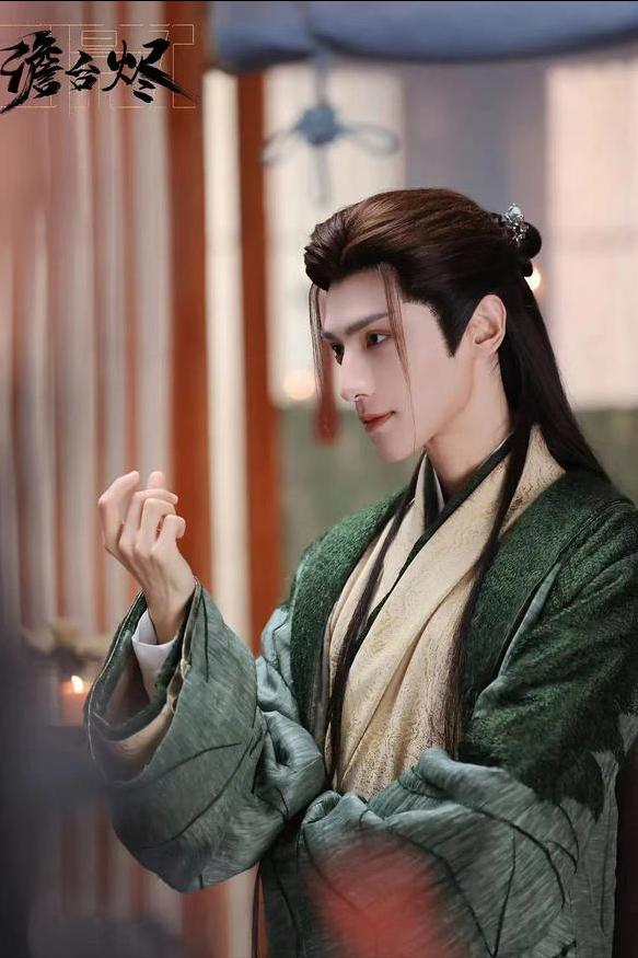 In the finale of "Till The End Of The Moon" yesterday, Ye Xiwu and ...