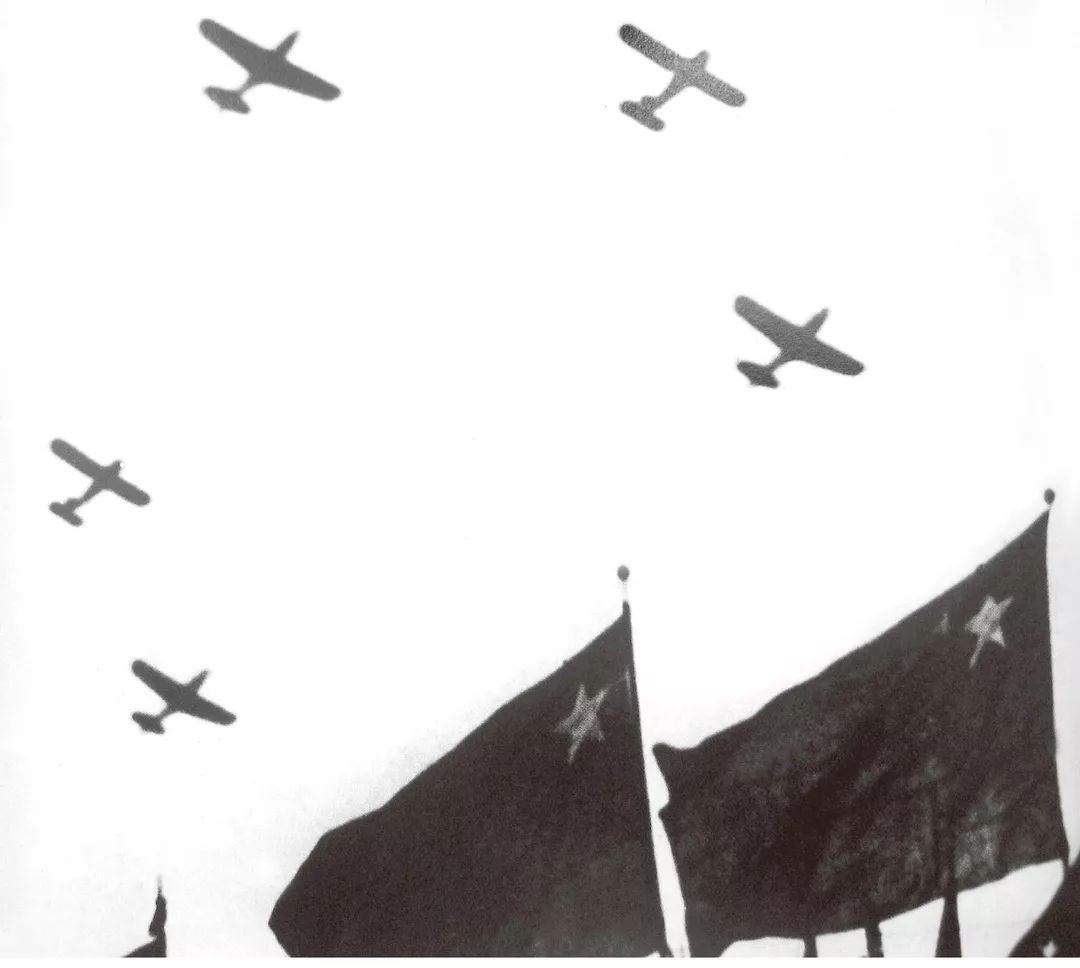 The only fighter of the Red Army: the "Lenin" stuns the enemy - iNEWS