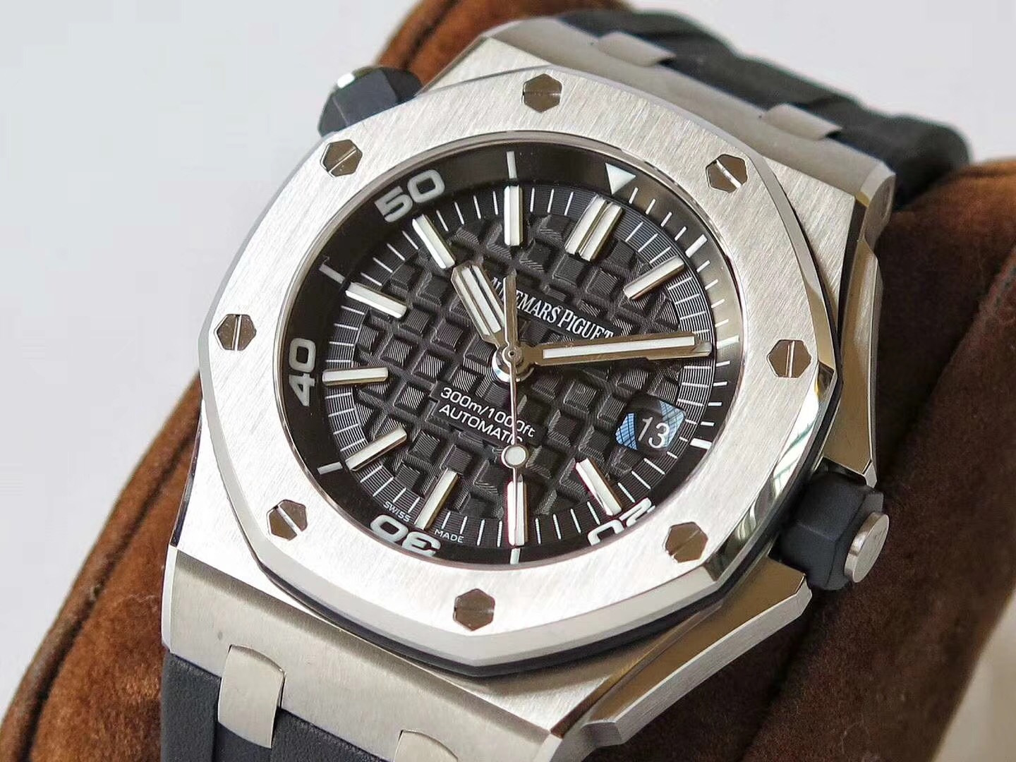 What brand of watch is AP? Explore the luxury brand of AP? - iNEWS