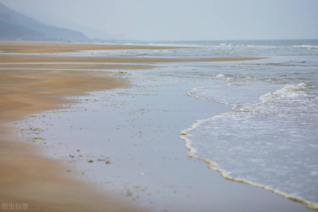 As the climate warms and sea levels rise, will the Maldives disappear ...