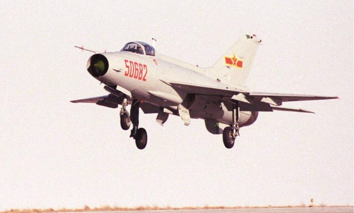 Goodbye 7 Ye J-7 fighter retired to end the history of the 1960s - iMedia
