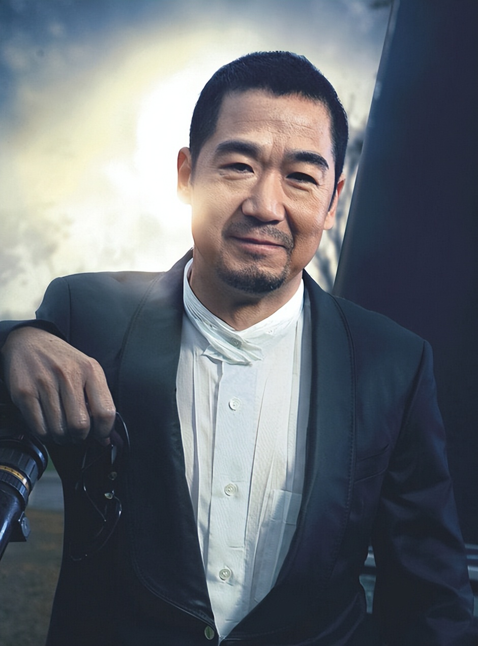 This time, the 68-year-old Zhang Guoli once again touched everyone's ...