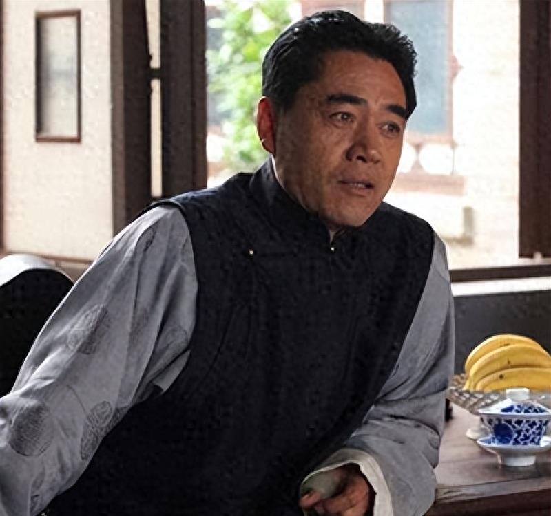 Chen Baoguo leaves the entertainment industry, another wonderful story in his 66-year-old life ...