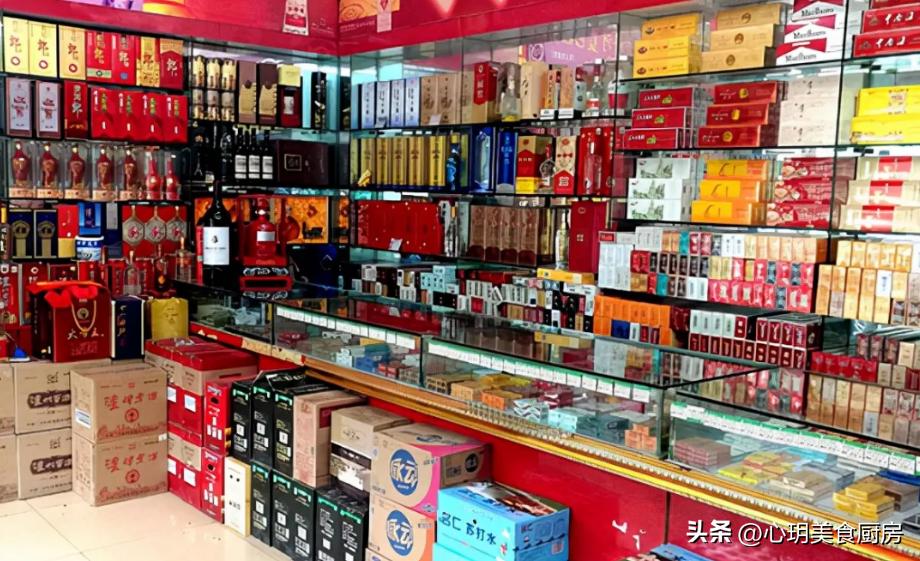 Do Tobacco Hotels Really Make Money?Why is there no one going out of ...