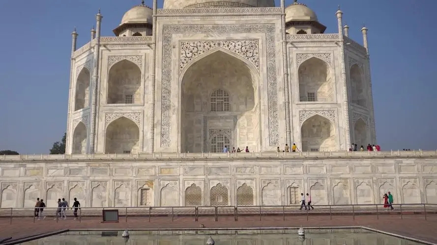 Why is the Taj Mahal in India known as a symbol of love, devotion and ...