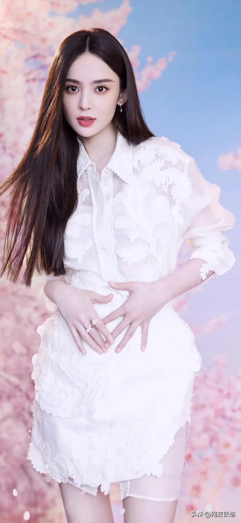 Guli Nazha wallpaper: Life is as gorgeous as summer flowers. - iNEWS