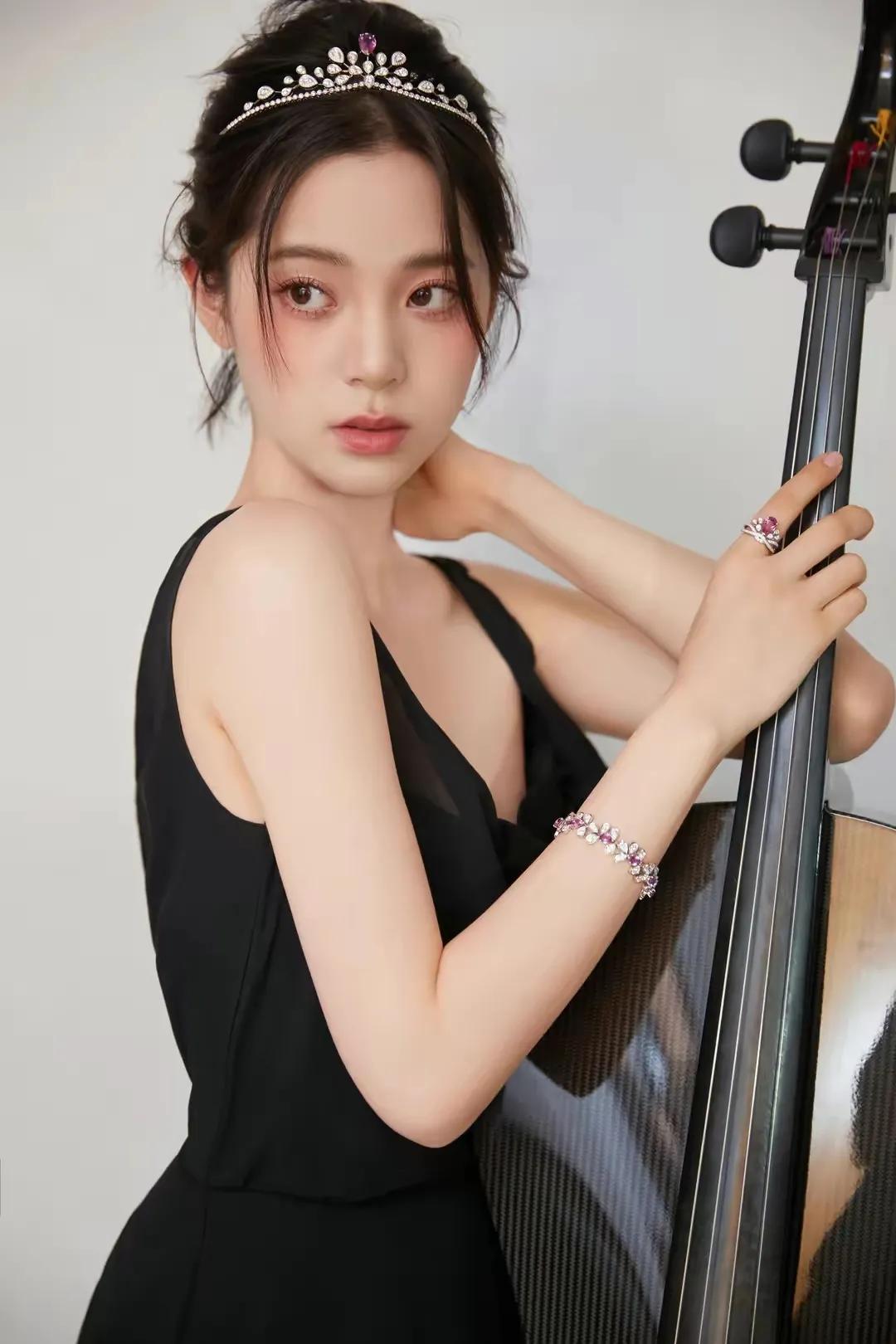 Nana is so pretty - iNEWS