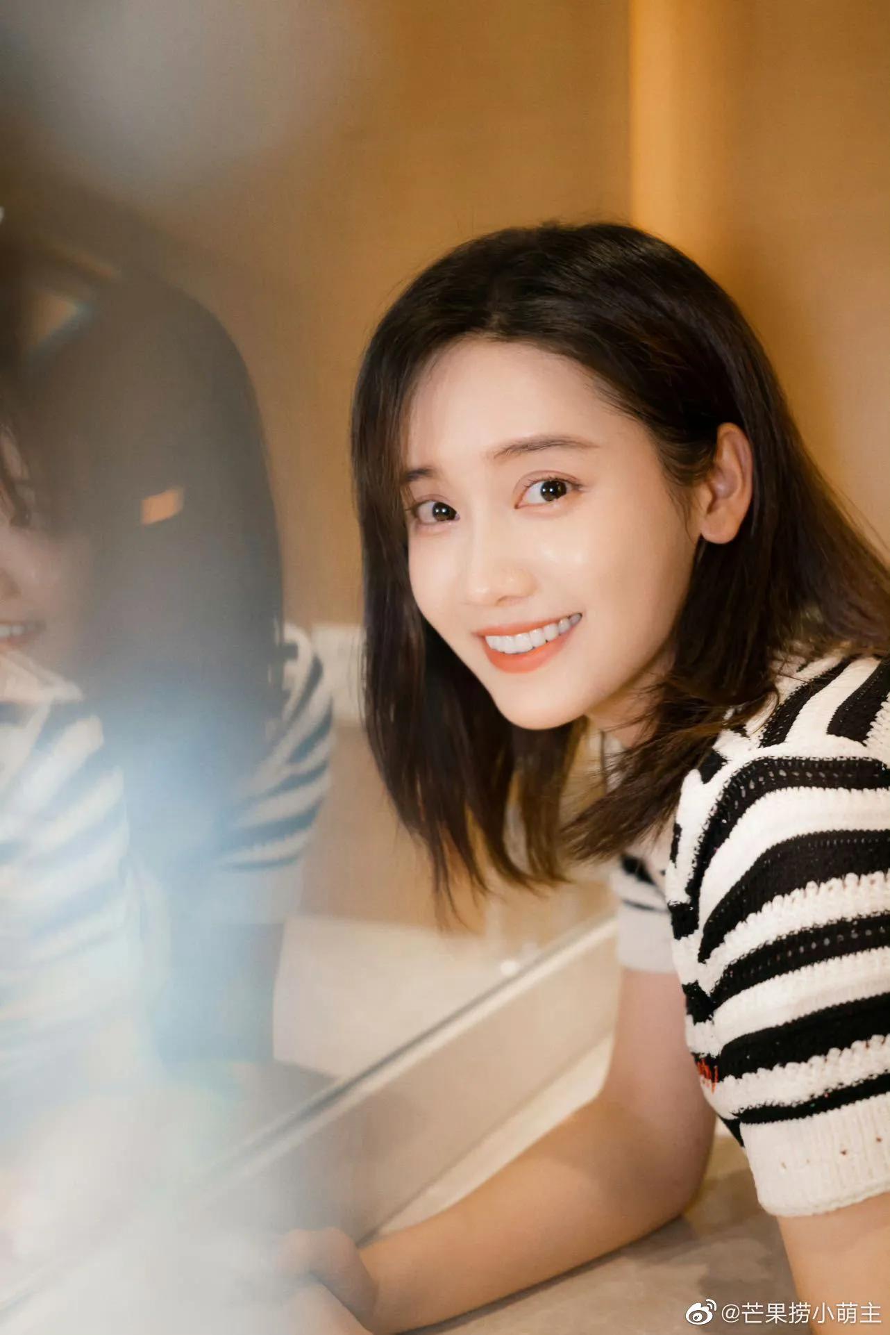 Zheng Qiuhong and Xie Binbin's new drama is so sweet - iMedia