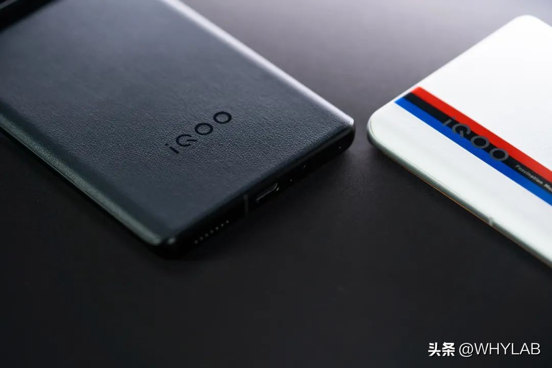 It's 2023, what can be done with the current mobile phone back cover ...