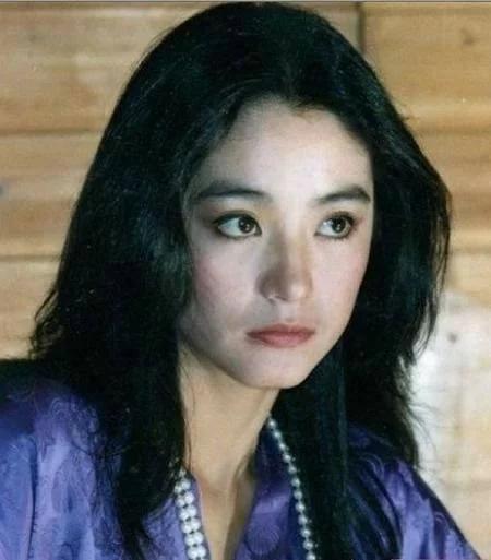 Brigitte Lin is outstanding, but her three daughters are mediocre ...