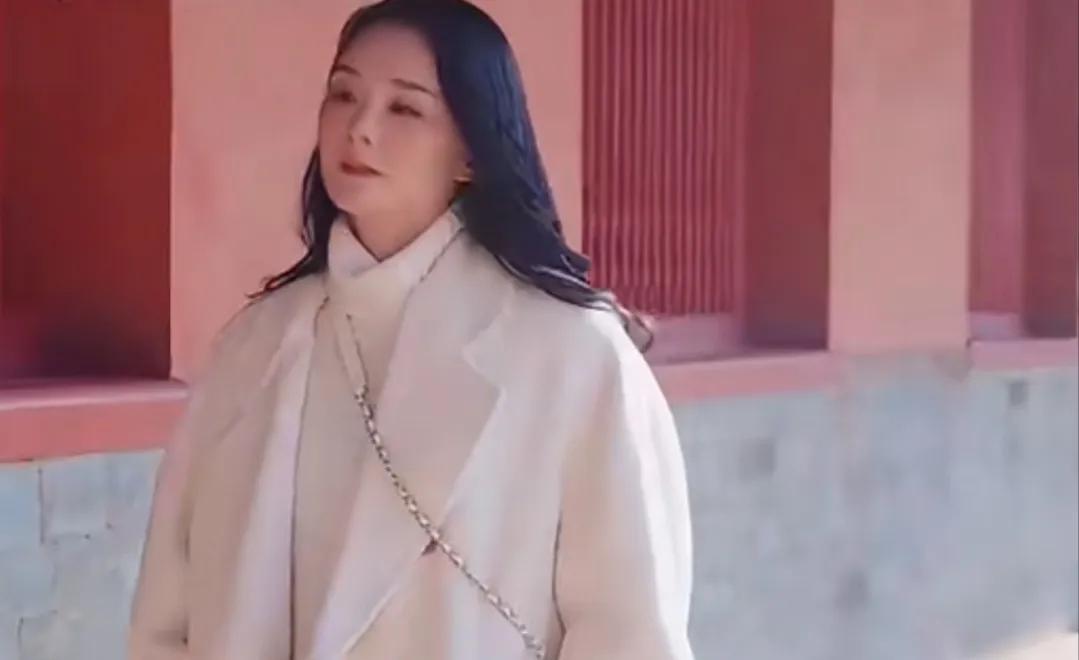 It turns out that Qing Gege married a real wealthy family, no wonder ...