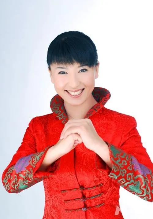 Beautiful photos of Yan Xuejing - iNEWS