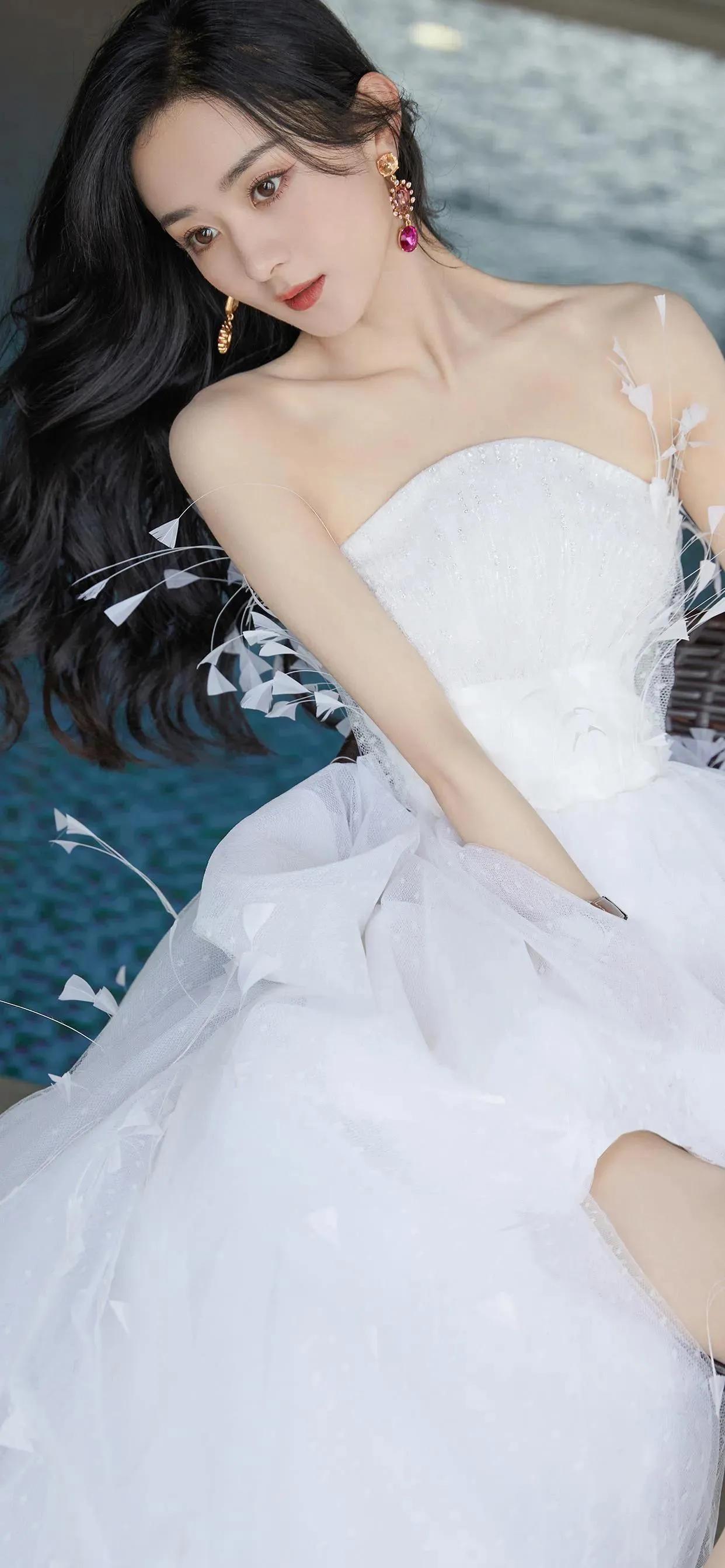 Liu Yifei, Song Zuer, Ying Er, Liu Shishi beautiful wallpaper - iNEWS