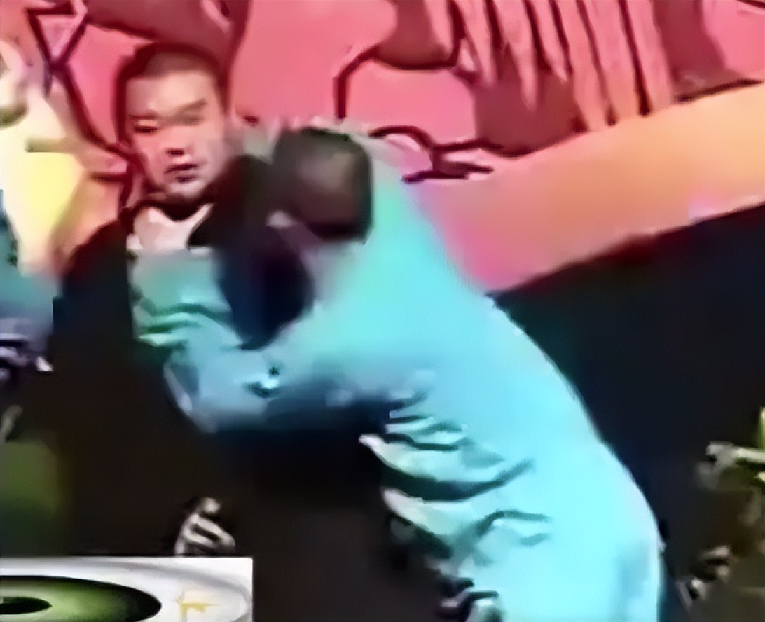 12 years later, looking at the respective situations of Cao Yunjin and Yue Yunpeng, the gap ...