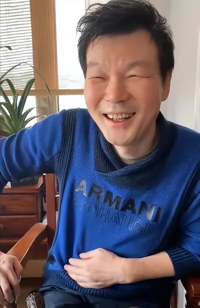 Remember Li Bin?He used to be the first brother of the host world ...