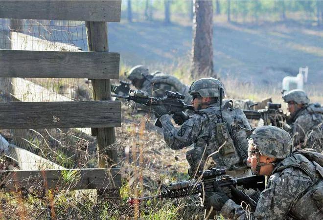 Strength comparison! How does the US Army's ten divisions compare to ...