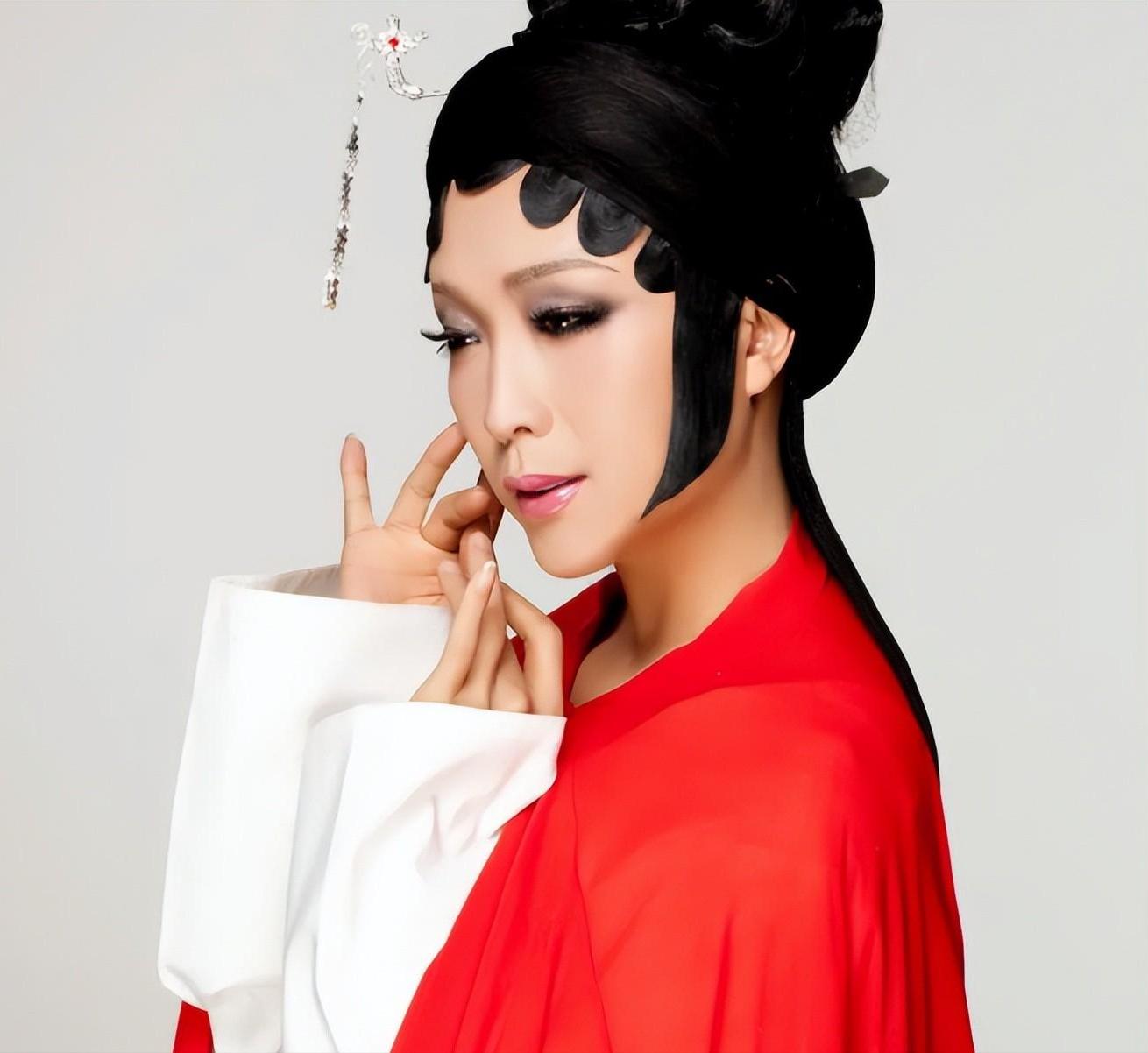 "Jumping beam clown" Li Yugang fell to the altar, Mei Baojiu: I will ...