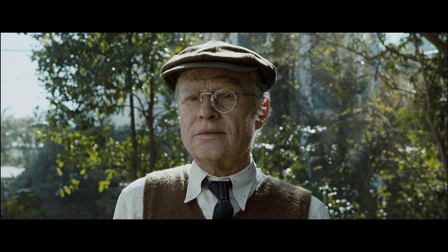 Movie "The Curious Case of Benjamin Button": Reverse growth-born as an ...