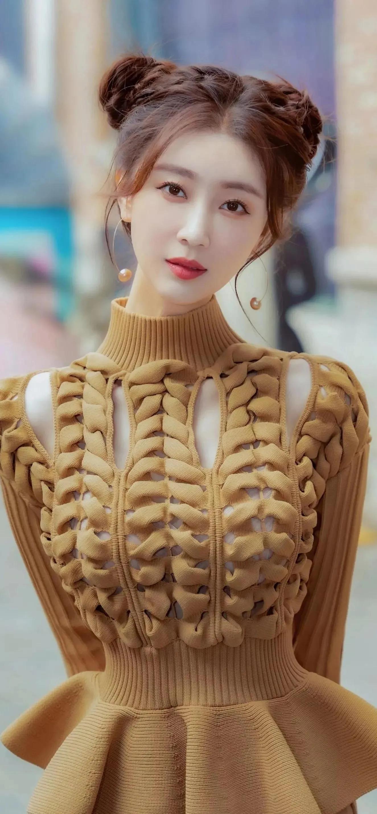 Chen Chuyue, elegant and beautiful actress - iNEWS