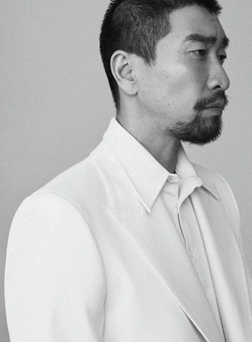 Three movie stars and celebrities co-starred, the protagonist's ...