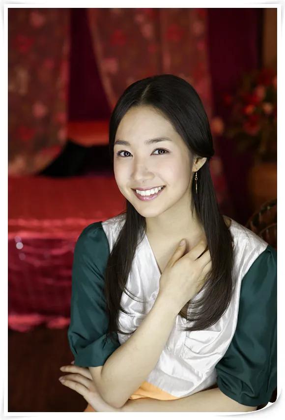 Korean goddess Park Minying - iNEWS