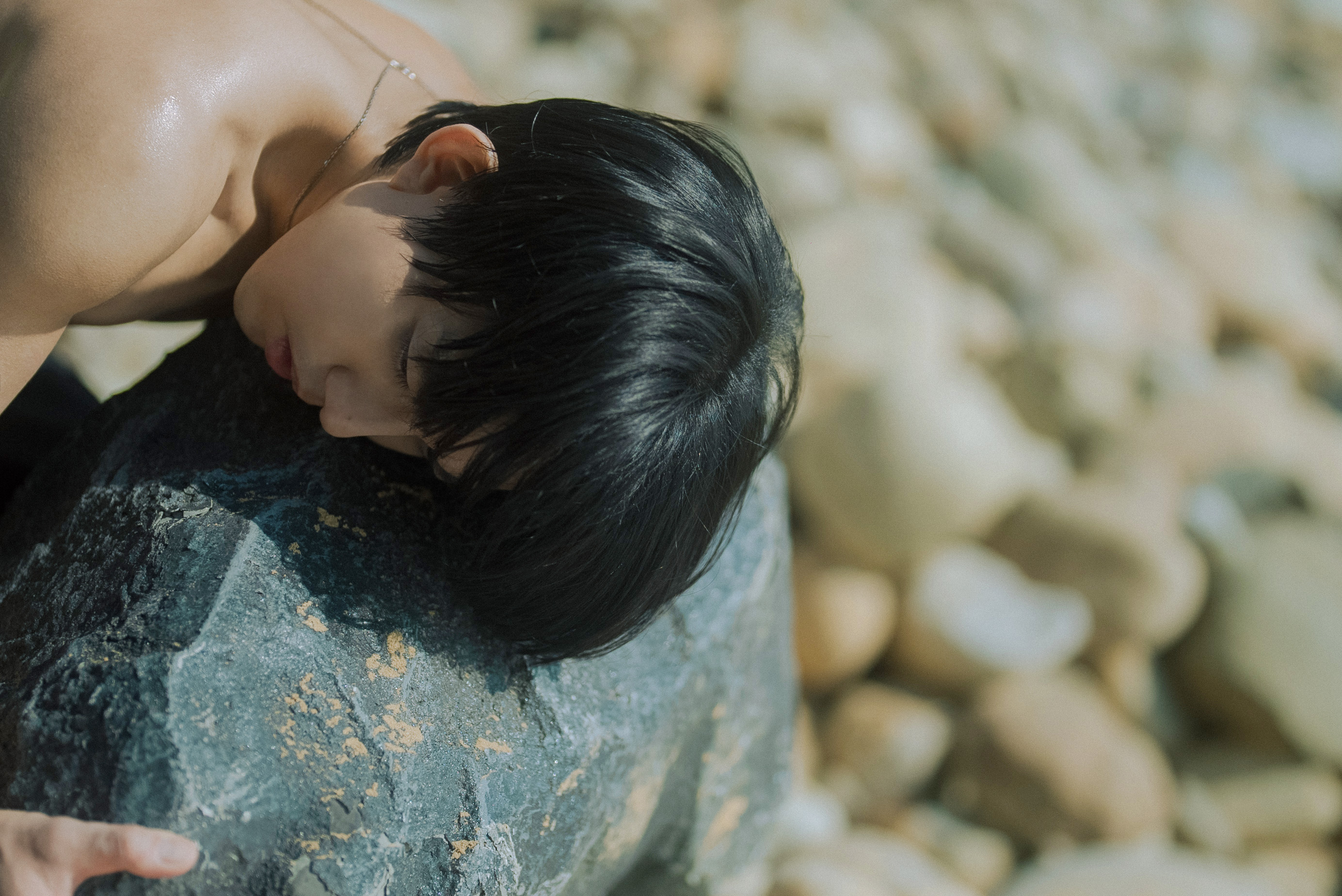 Yoga Lin's "I'm Not a God, I'm Just an Ordinary One Who Loves You ...