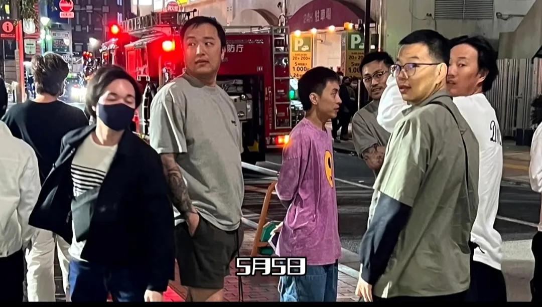 Qin Fen himself appeared on the streets of Japan, the cutest height ...