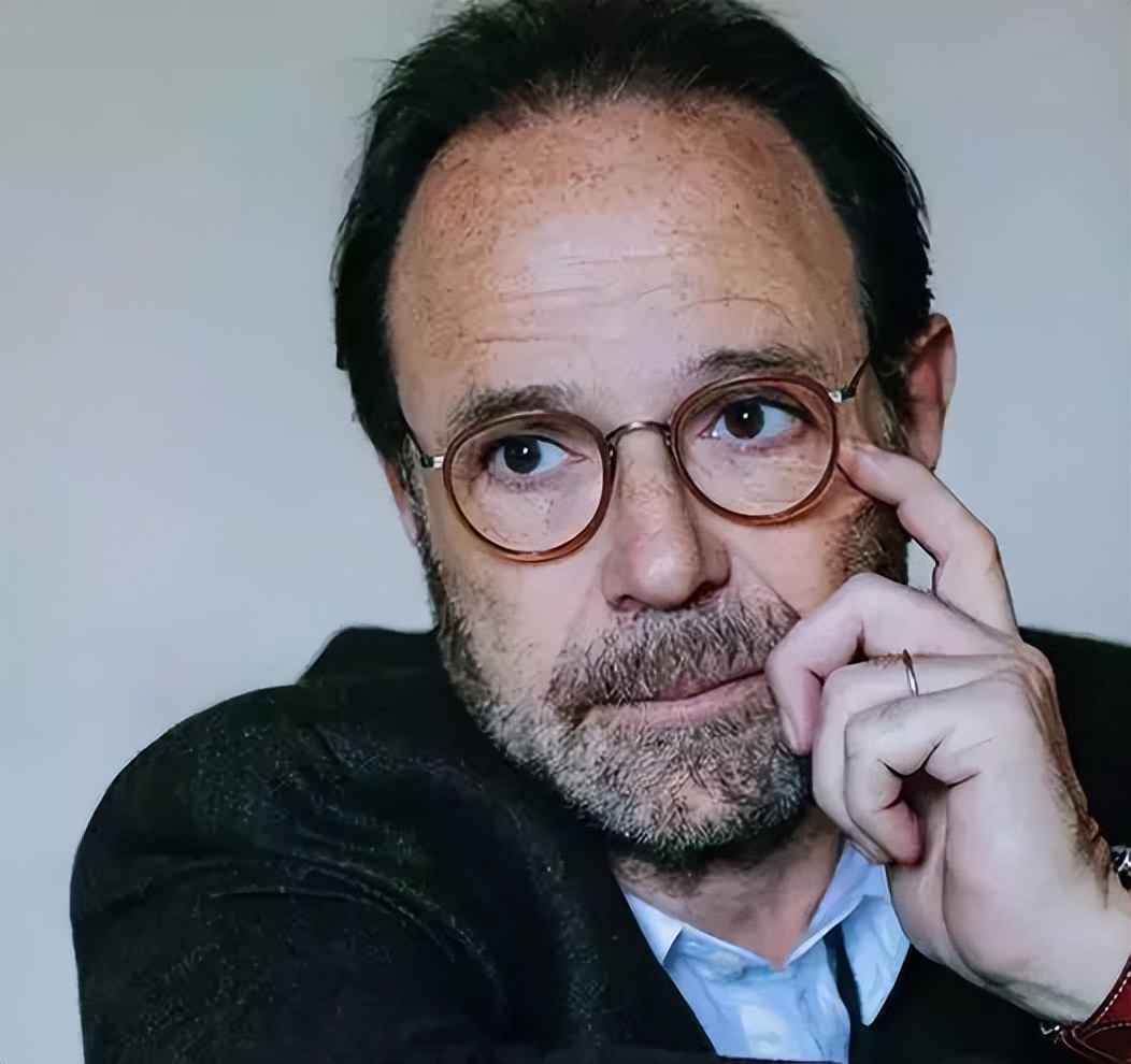 "If It's All Over Again": Mark Levy's perception of life in the ...