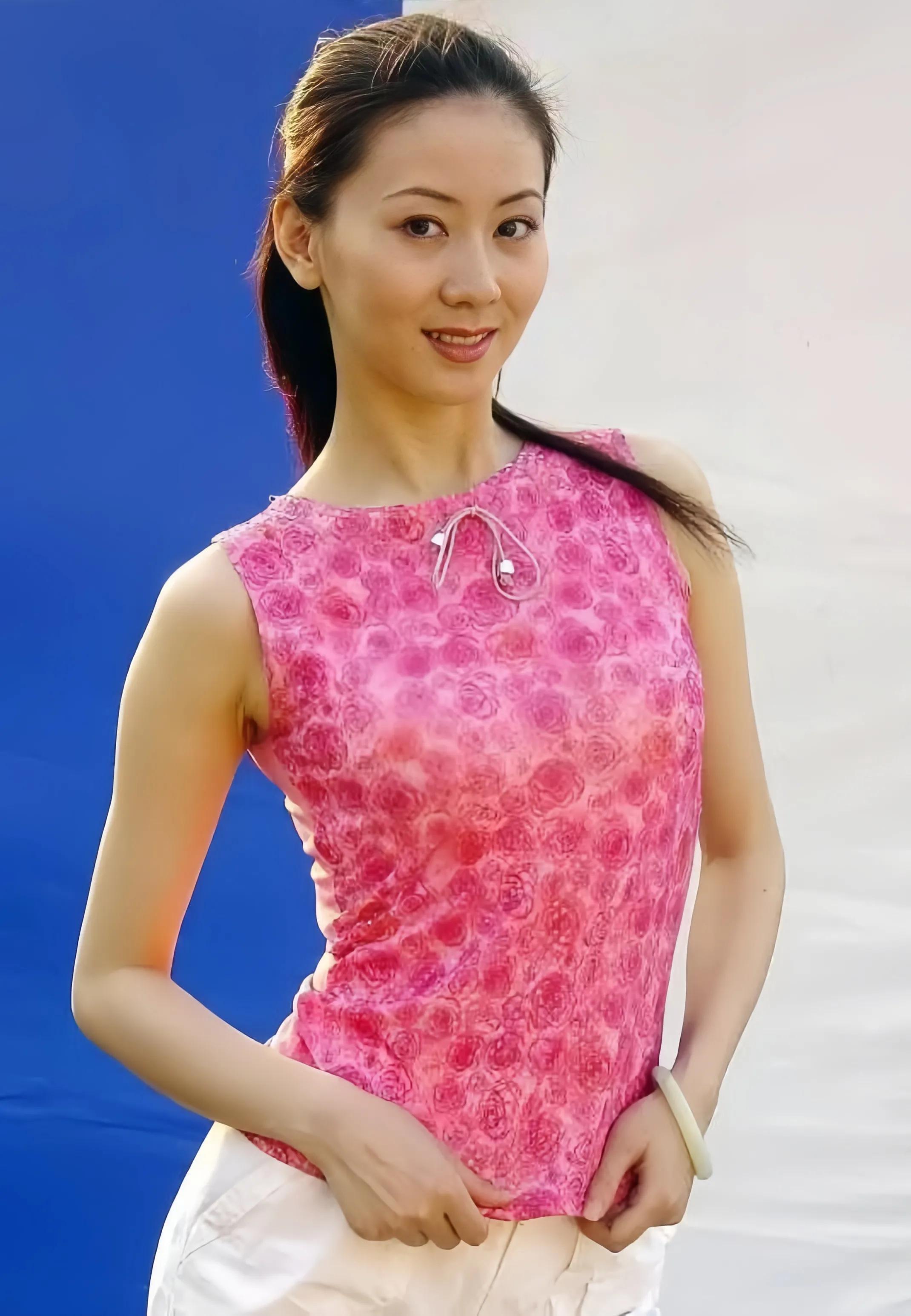 Tang Jiali, who dedicated herself to body art, has become the "exclusive memory" of the first ...