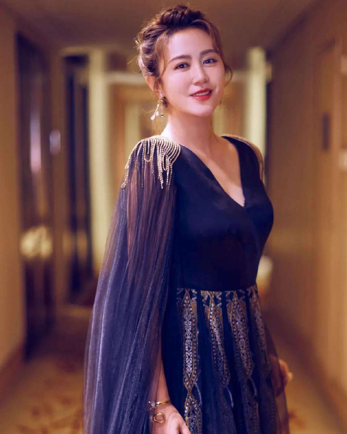 Fanfan said: Zhang Ruonan, Cheng Xiao, Dili, Rebaxena, Feng Xi, Prince ...