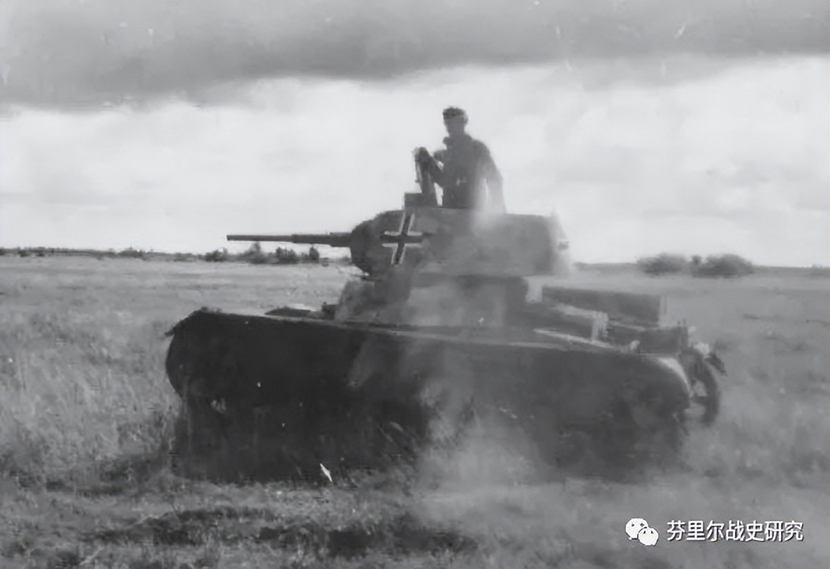 The Eastern Front Army "Panzer Force" (3.2) before the summer campaign ...