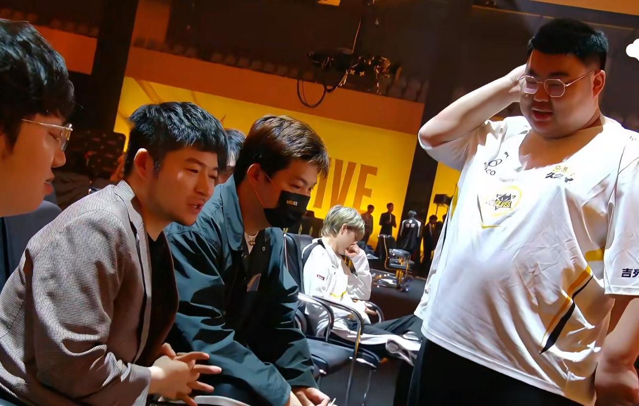 EDGM戰平狼隊太意外，Fly最怕的男人回來了？B組有變數了 - 資訊咖