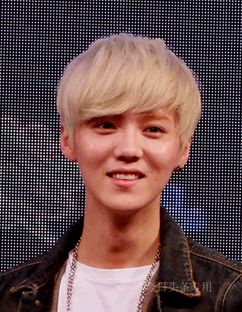 The Luhan icon exploded and he posted a post in the early morning ...