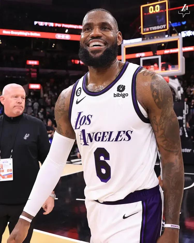 NBA game status and player data on the 27th: James continued to stage a ...