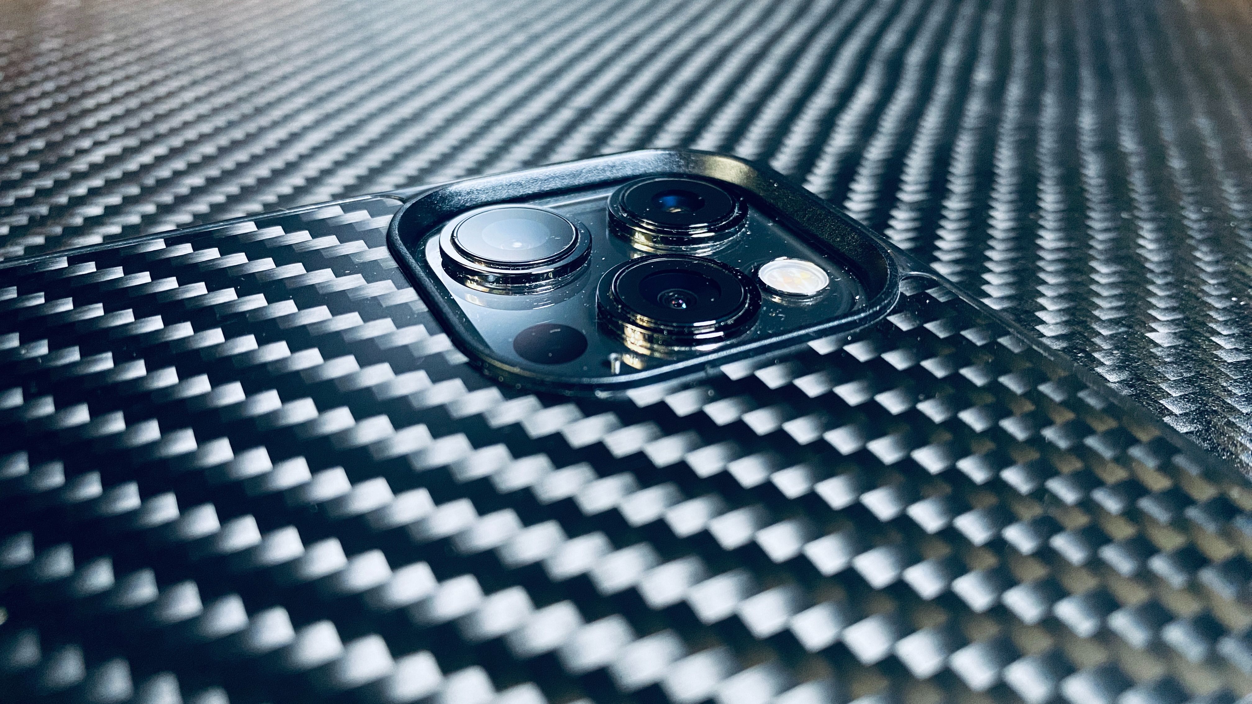 When mobile phones and carbon fiber meet, what kind of sparks will ...