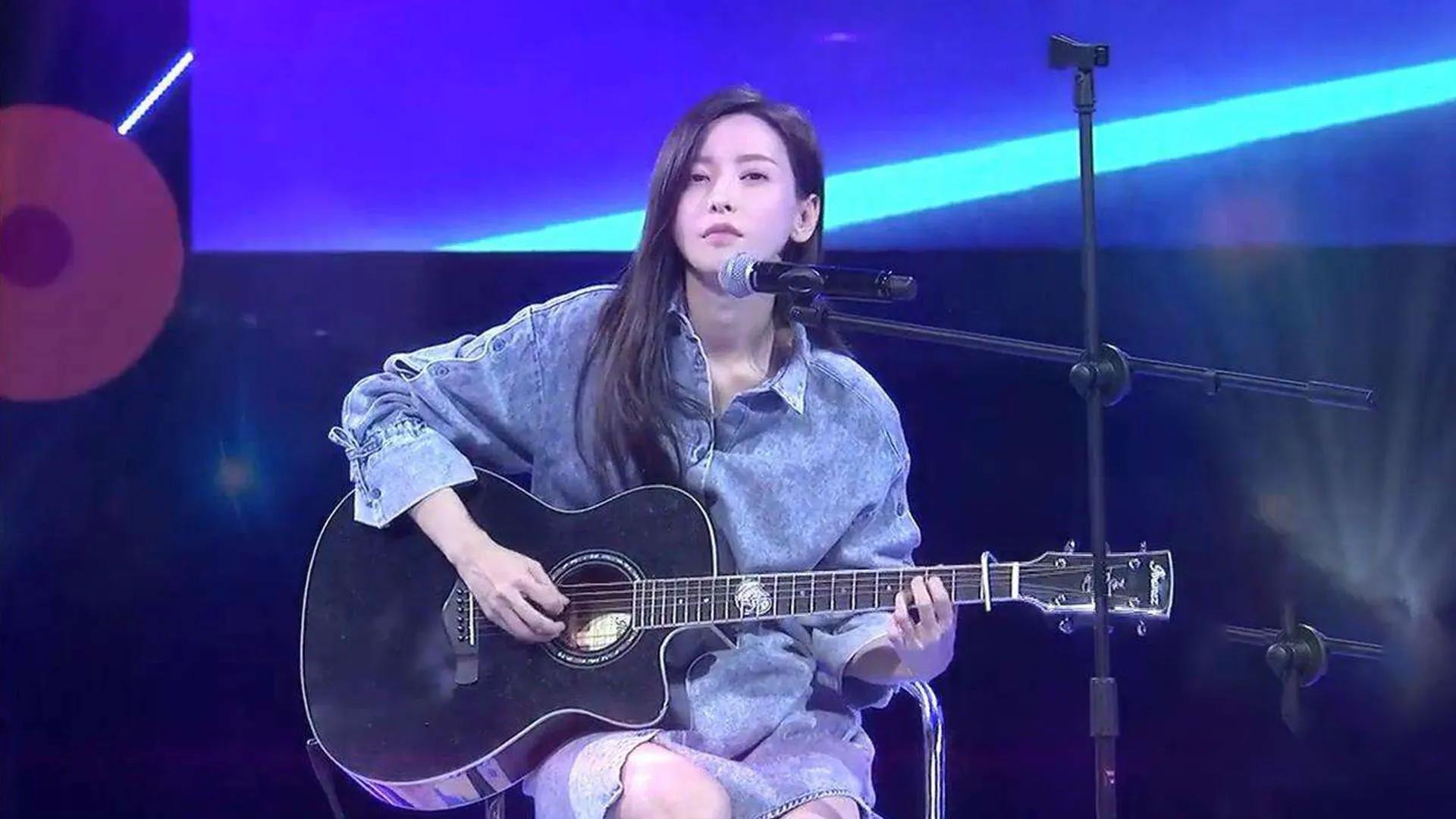 A patient who writes songs with life. Tang Tian. - iNEWS